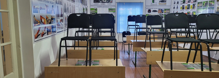 Парта сотилади  72 стул  парта 36