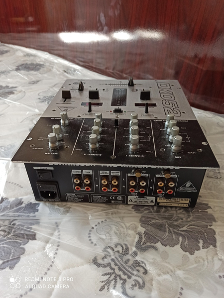 Продаются пульт  BEHRINGER или Обмен любой веш