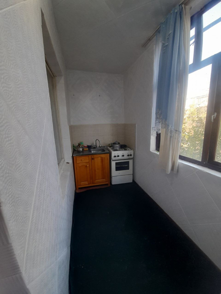 Arenda kivartira Yashnabod 1xona 2xona qilingan kadishva 3-bekat oldid