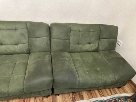 Продадим диван с креслами