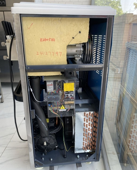 Frezir Marojni aparat 380 w ishlaydi 5 qovurgʻali srochno sotiladi