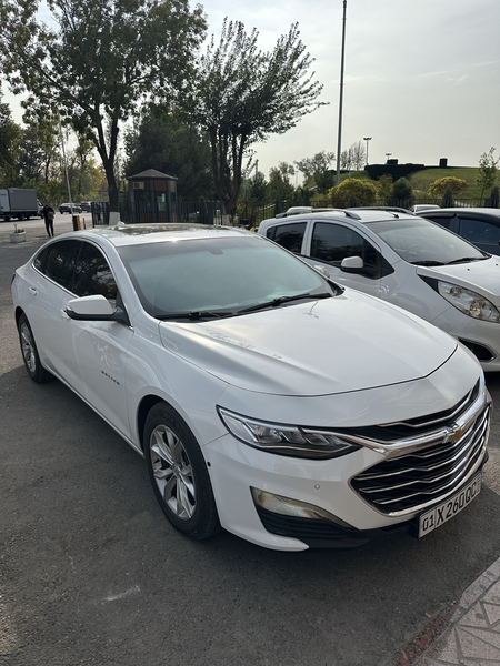 Malibu 2- 2 turbo sotiladi yoki variantga beriladi