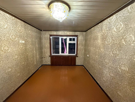Продается 1 ком. Квартира на 2 этаже площадью 30 кв.м. В Регистане