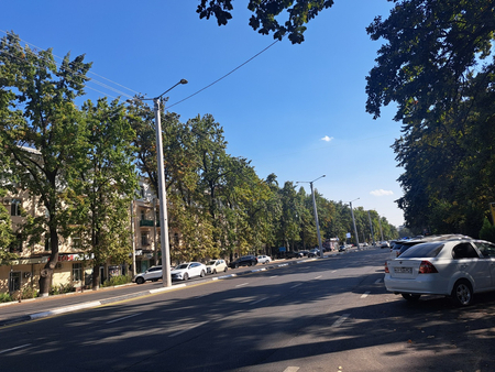 Своя Нежилое Номосковский 1/1/5 фасад 6 метир 125000уе