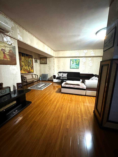 ПРОДАЕТСЯ 4х ком, 5 этаж, Адрес: Корзинка МВД, метро Космонавтов