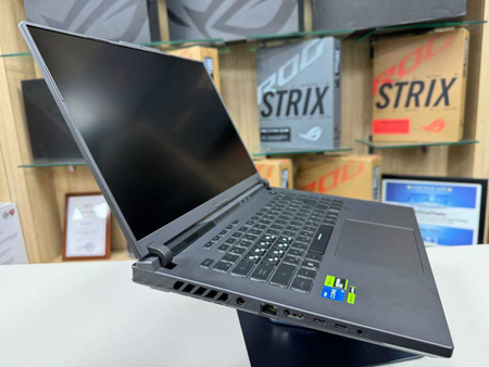 ARZON! Hamma o\\\'yinlar uchun NOUTBUK-Asus ROG StrixG16/Dasturlash BEPUL