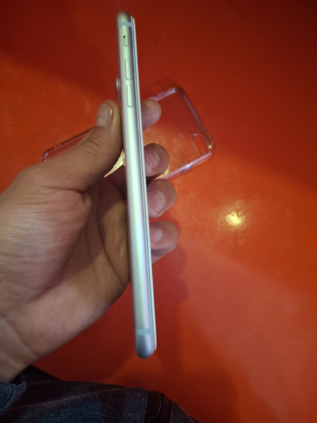 Iphone 7 puls kafolatibilan radnoy