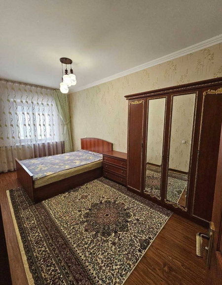 Сдается квартира 4х ком Шайхантахур ТЦ Самарканд Дарваза ( 11435 )