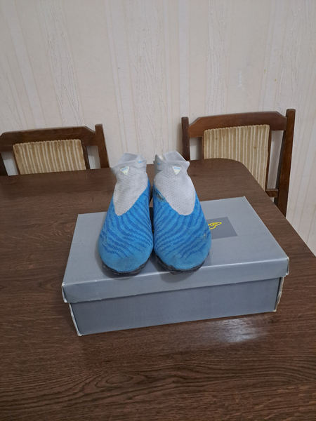 Продаётся бутцы Naik