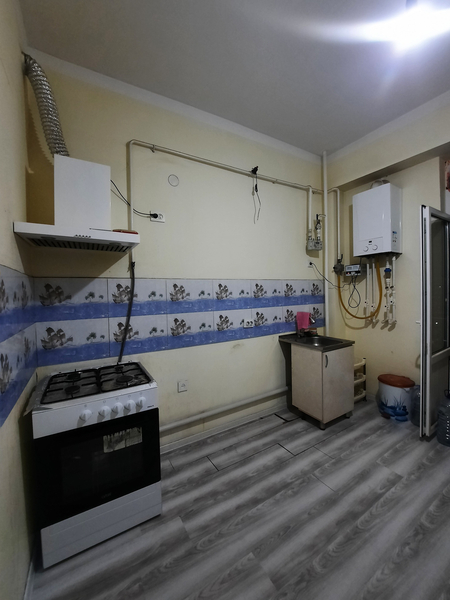 Срочно продаю. Новостройка. рядом ДУСТЛИК метро