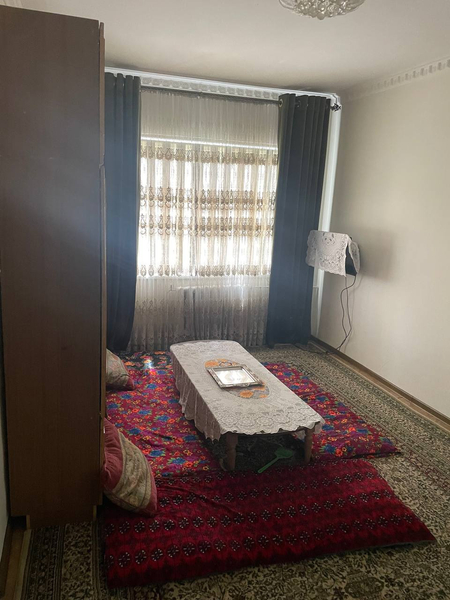 Yunusobod Turkiston metro 14 kv 1/4/4 uy oilaga ijaraga beriladi
