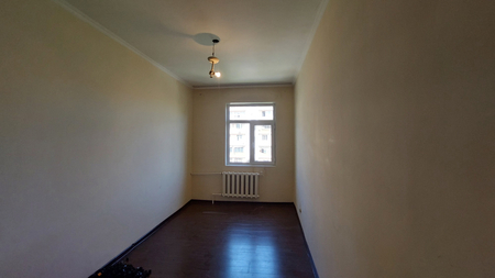 Срочно! 3/4/4. Спутник-17. Янгихает р-н (Сергели). Квартира 67 м².