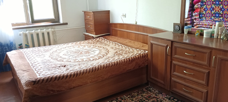 Спальная гарнитура, состояние отличное, матрас ортопед. еще в пакете