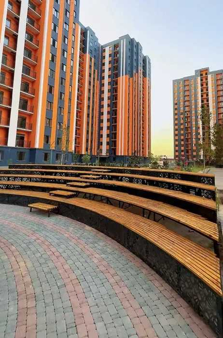 Срочно продаётся квартира в Янгихаятском районе (Янги Дархон) 79 kv