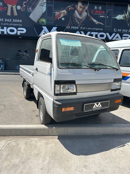 LABO  2023  B/U holati yangi