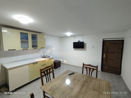 Срочно Продаётся Под Бизнес в помещении! 5 комнатная. 145м². 42.000$