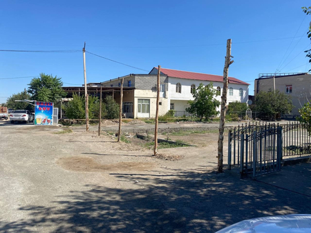 Турар жой сотилади.
