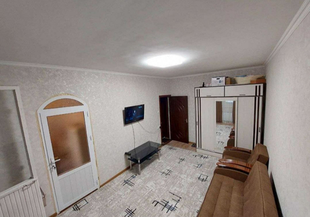 Продаётся квартира срочно Чиланзар 1х2/1/4
