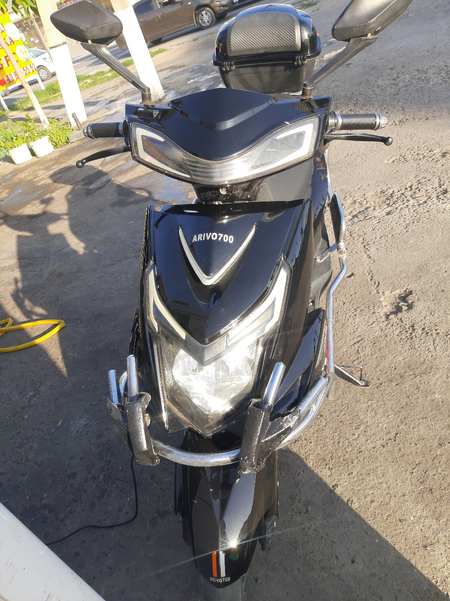 skuter elektronni