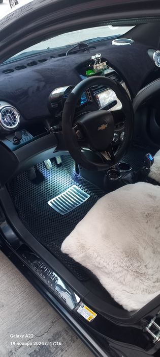 Продаётся автомобиль спарк