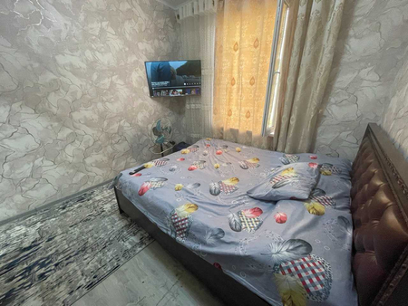 Продаётся 1 комнатная Мирз-Улугбекский р-он Карасу 6 Обл. Гаи