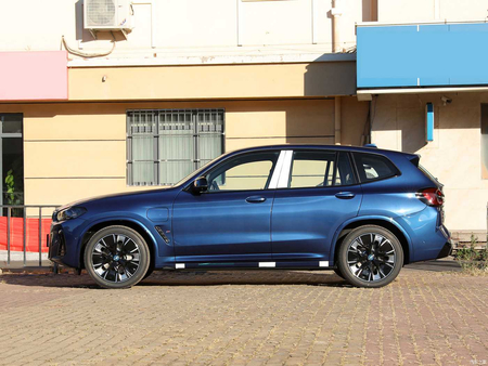 BMW IX3 Arenda s vikupom 2024 yil