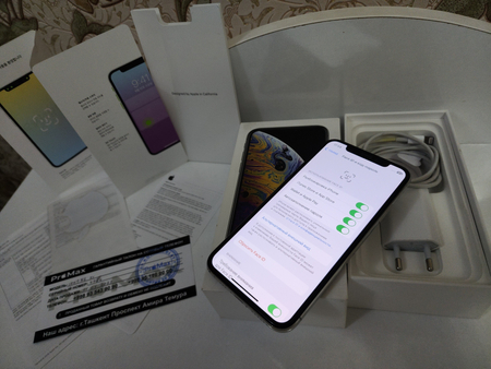 iPhone 13 pro MightGreen ideal Karobka dk bor sastayana Tinu