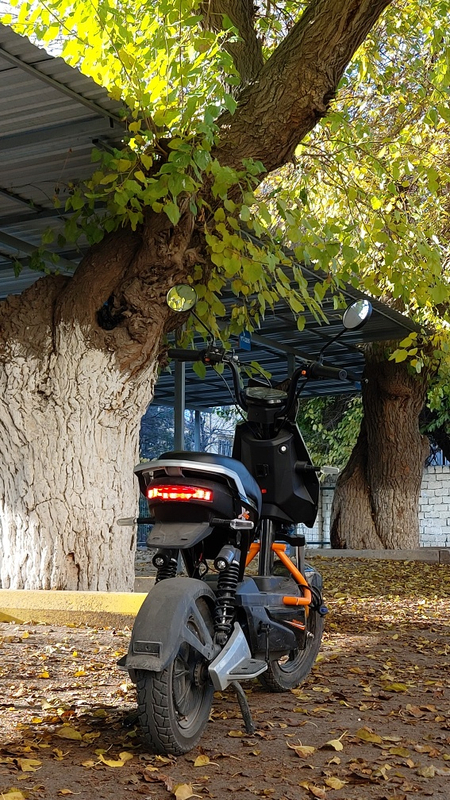 Elektro Skuter Moped