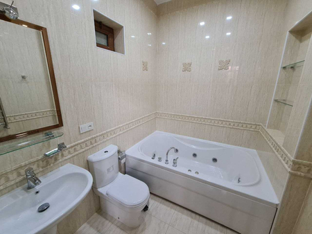 Продажа шикарного класса высшего класса 660 кв.м. (Ялангач мечеть)