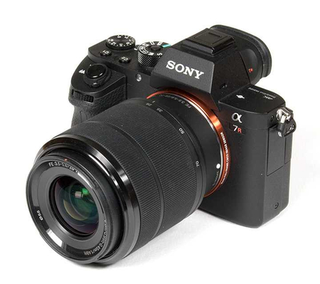Sony FE 28-70 F3.5-5.6 OSS