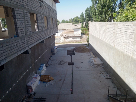 Avtoserviz arendaga beriladi xar 1ta box 200$