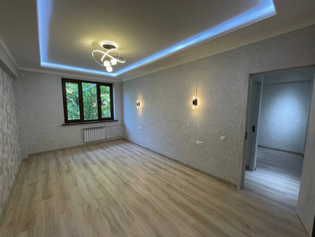 Продам 3в4/4/4 Юнусабад Новая квартира