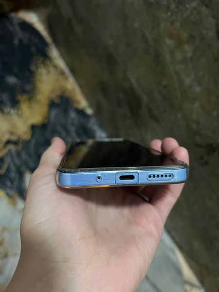 Redmi note 12. 128 gb sotiladi srochniy