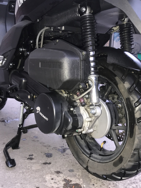 Skuter tank yangi