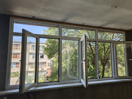 Продаются Akfa рамы
