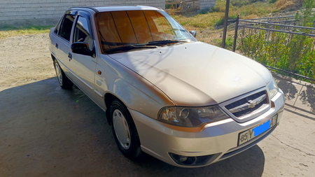Nexia 2 gibrit 2010. Obmen lacetti avtomat karob. + tulov qilinadi