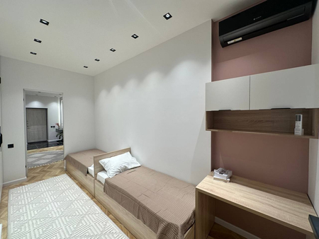 Продается 3х ком. квартира в новостройке, ор-р: ТРЦ Мегапланет, 80м2