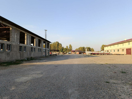 Продаётся 2 га. производственная база.