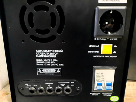 Стабилизаторы напряжения AIWA 3квт-100квт