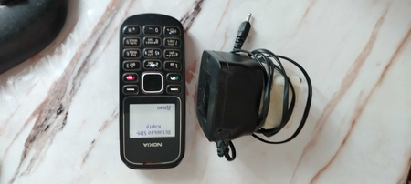 Продам три телефона HUAWEI LUA-U22, Artel P1, кнопочный Nokia
