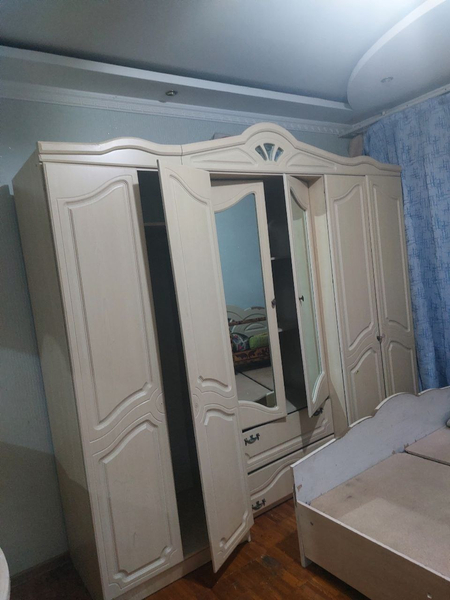 Корасув 2  2 хона оилага берилади срочно