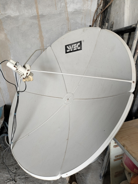 Parabalka antena