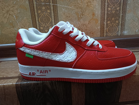 Продам air forse&louis vuitton