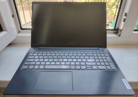 Lenovo Noutbuk V15