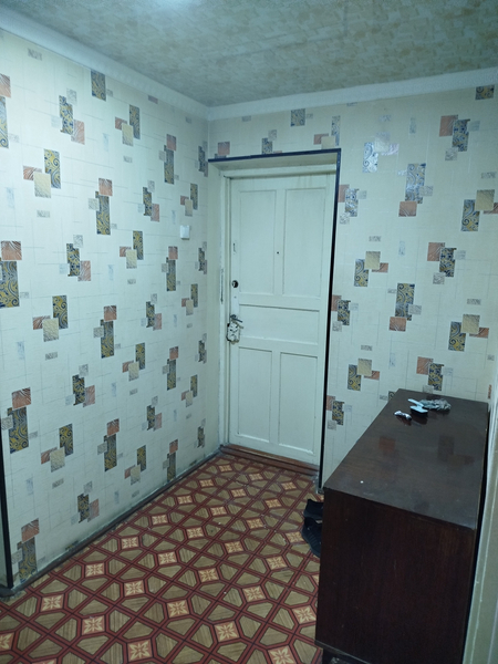 Продается квартира 3 комнатная