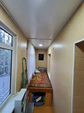 Яккасарайский 1ком 2этаж 42м2