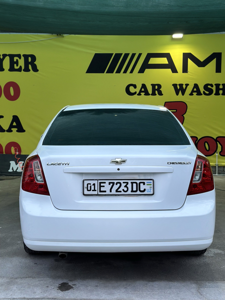 Lasetti 1.8 2008 yil