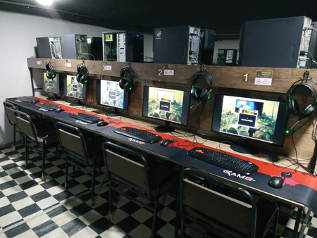 Srochna Game club sotiladi.