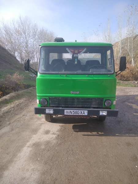 Грузовик уз отайул 6500доллор