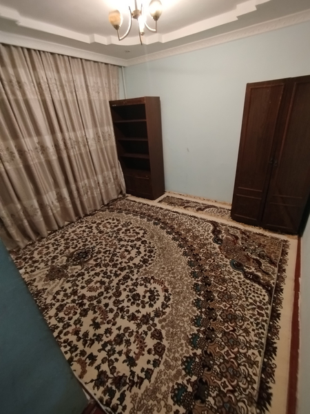 Yosh oilaga xazaykali kvartira.